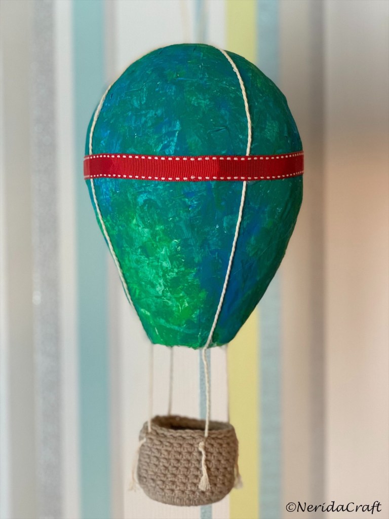 Papier mache balloons – NeridaCraft