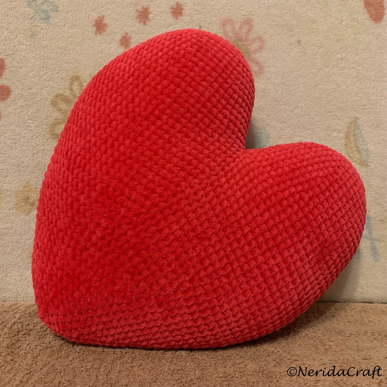 Heart pillow – NeridaCraft